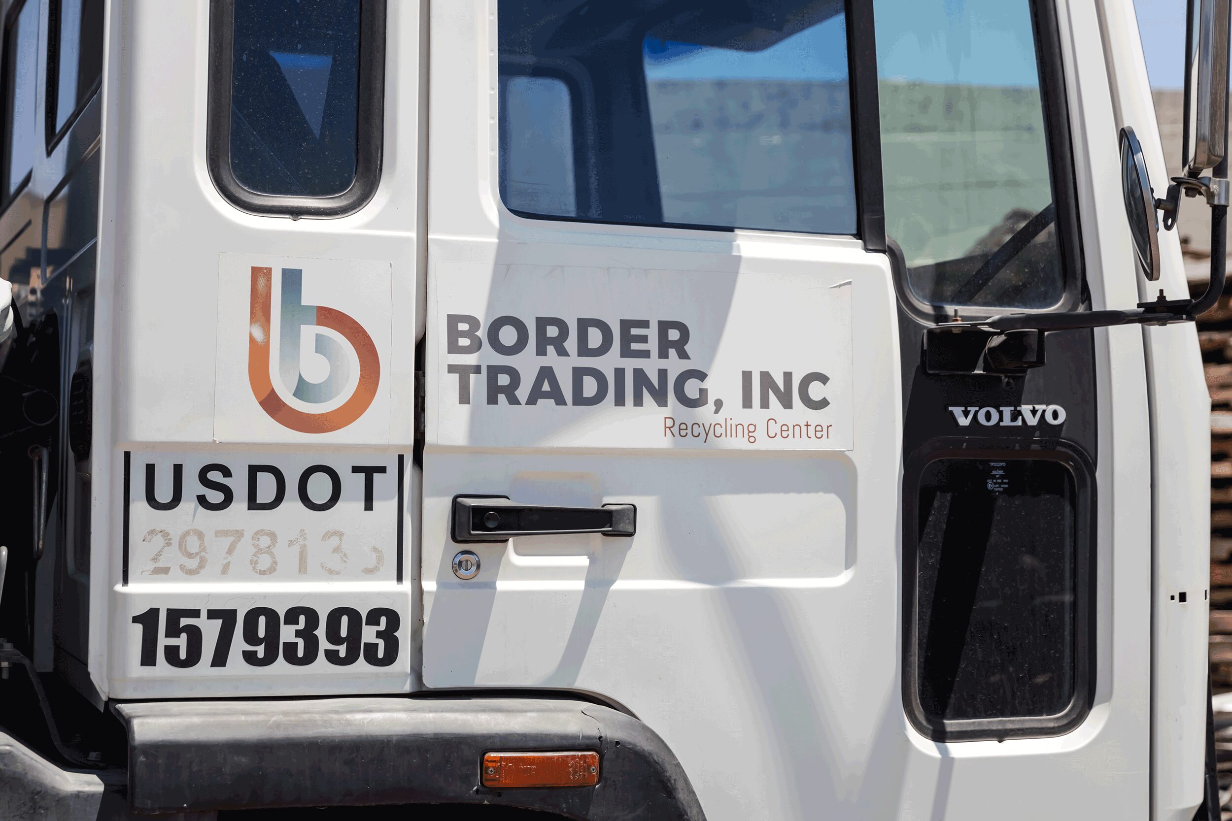 PURCHASING - Border Trading, Inc.